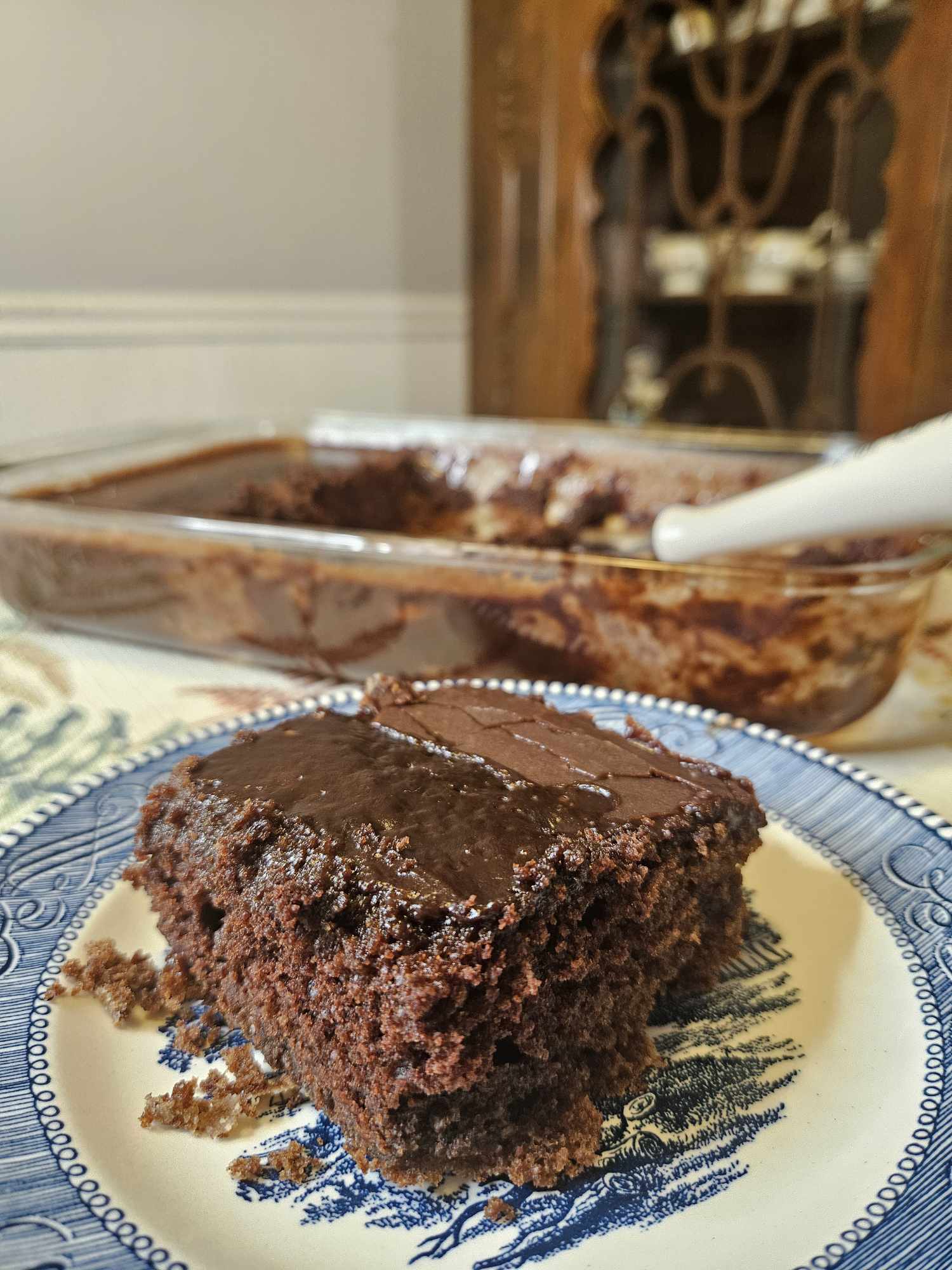 Decadent Vintage Chocolate Sheet Cake - Lintukoto Homestead